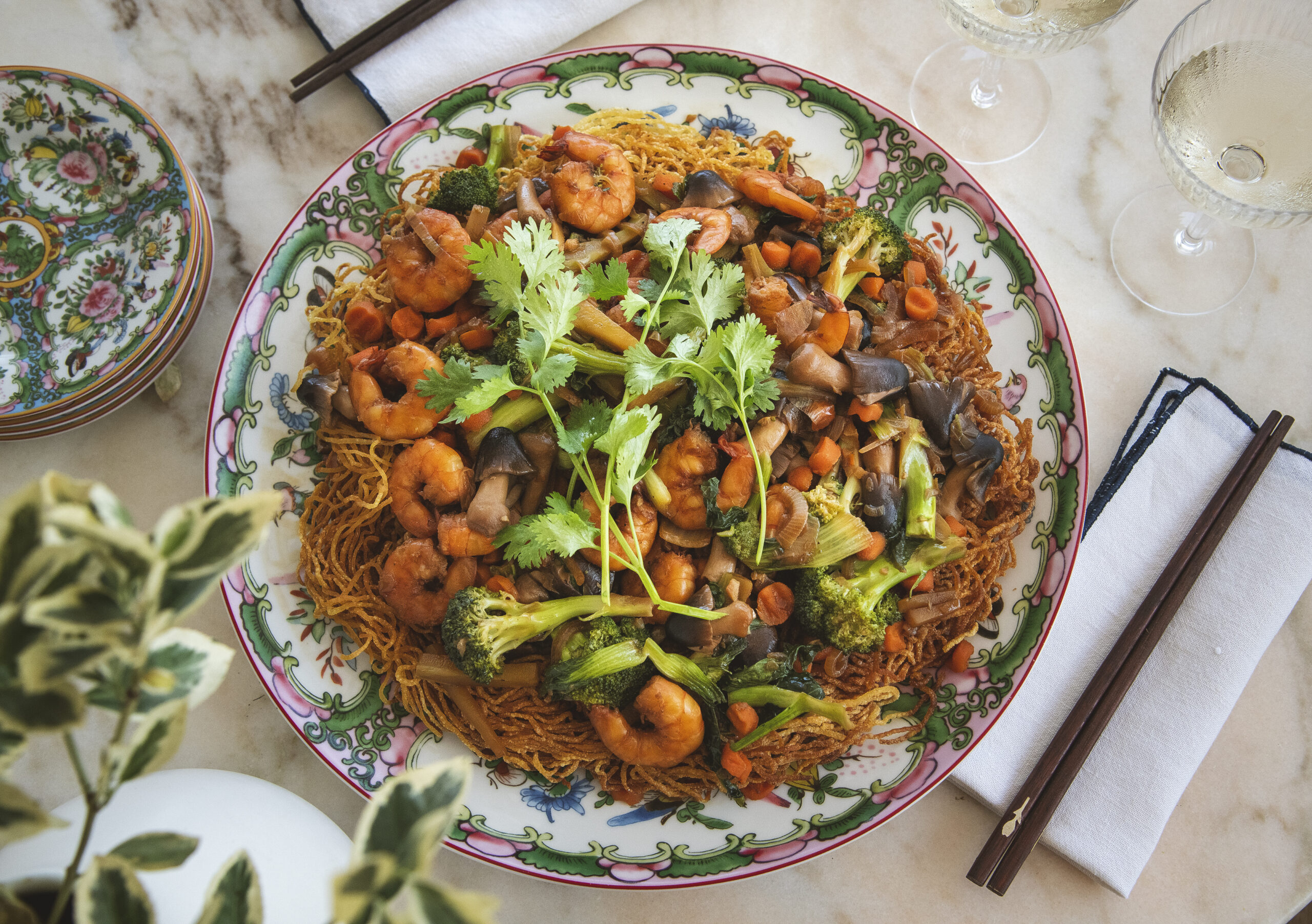 Pan Fried Chow Mein | Mi Xao Don - Cindy Lam Cuisine